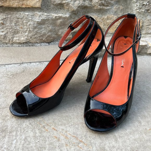 Via Spiga | Shoes | Via Spiga Patent Heels | Poshmark